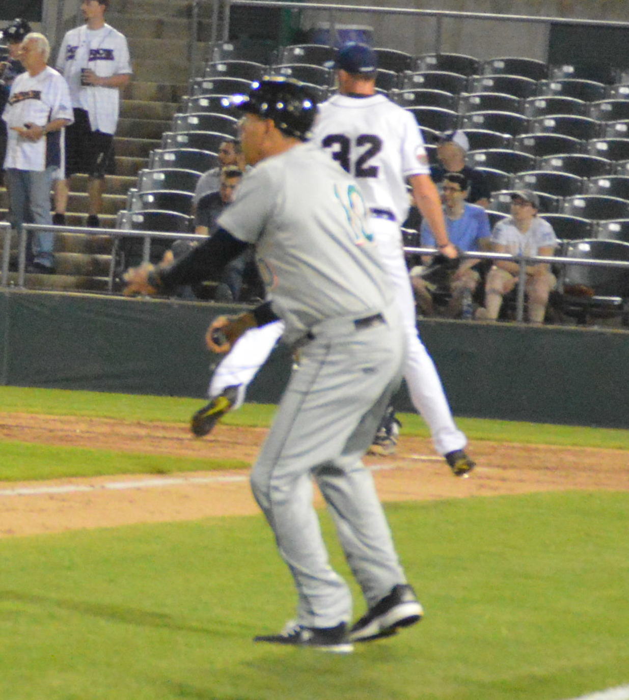 Kevin Baez Cards: Values, Rookies | Collectibles.com