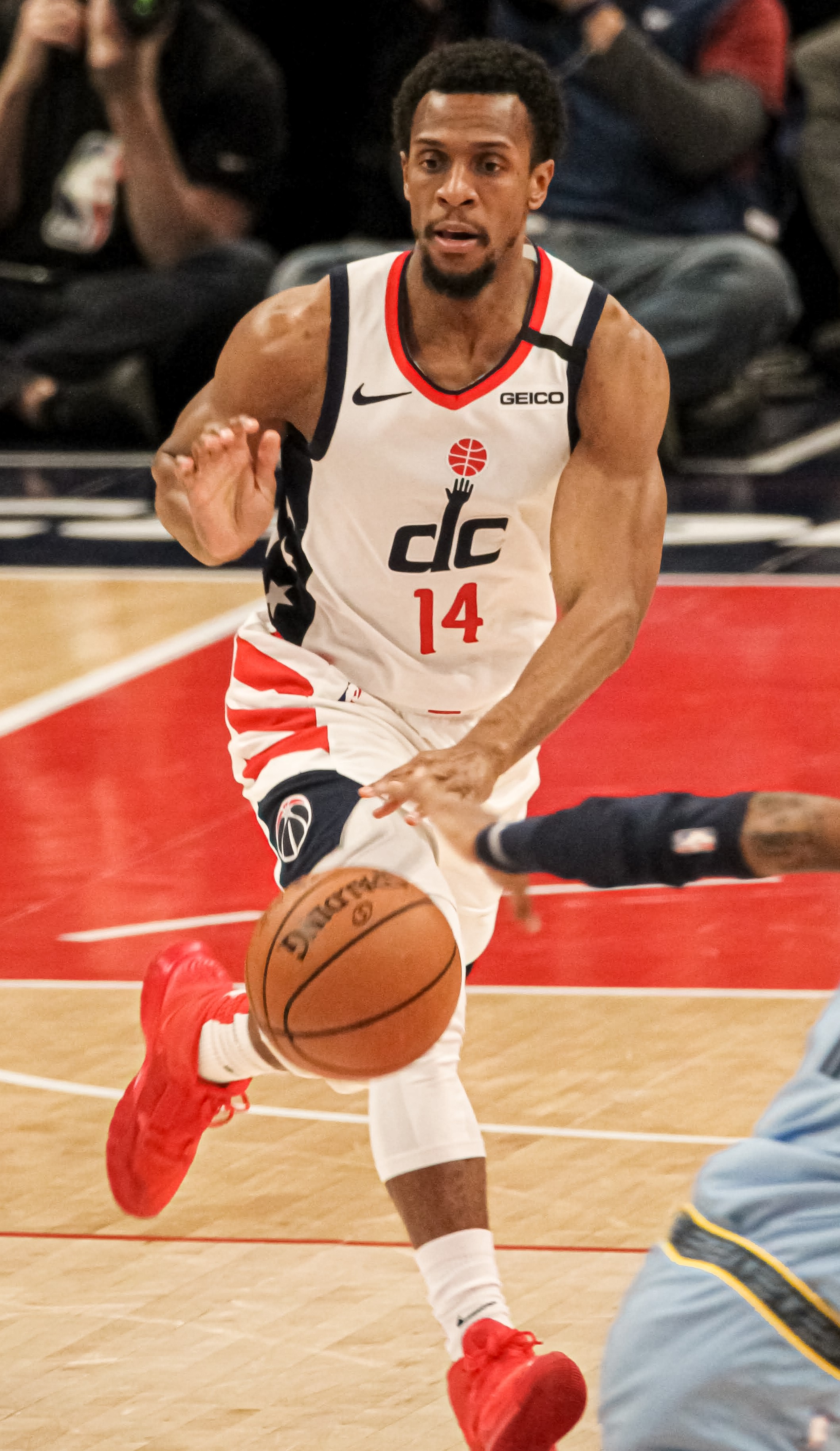 Ish Smith Cards: Values, Rookies | Collectibles.com