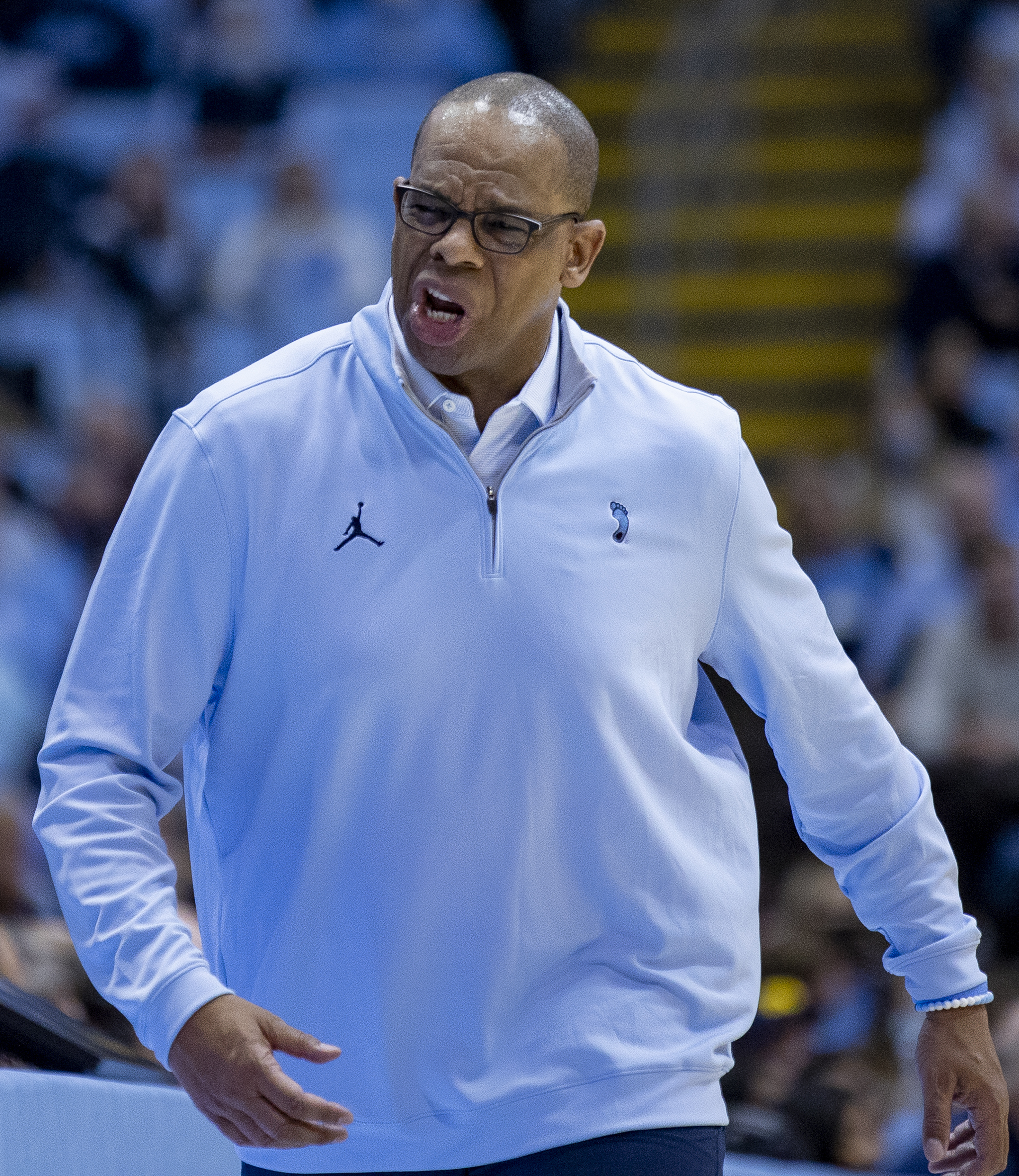 Hubert Davis Cards: Values, Rookies | Collectibles.com